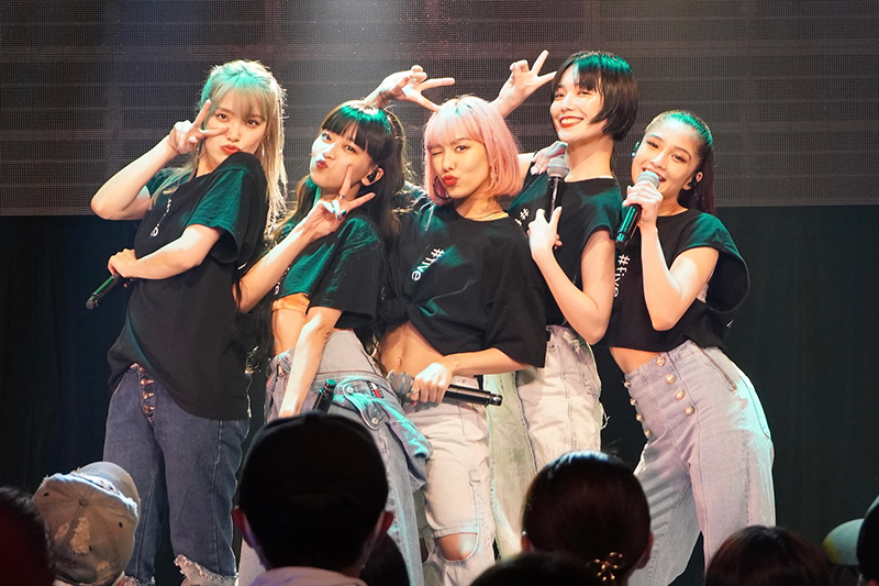 【FAKY】個性溢れる5人が光る、5ヶ月連続ライブ最終公演！Lil’ Fangプロデュースライブ最速レポート！ | エイベックス・ポータル ...
